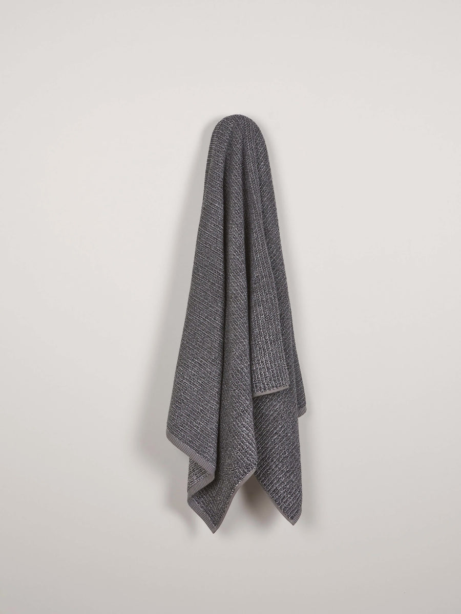 L&M Home | Tweed Coal Bath Sheet – OSCAR AND WILLOW